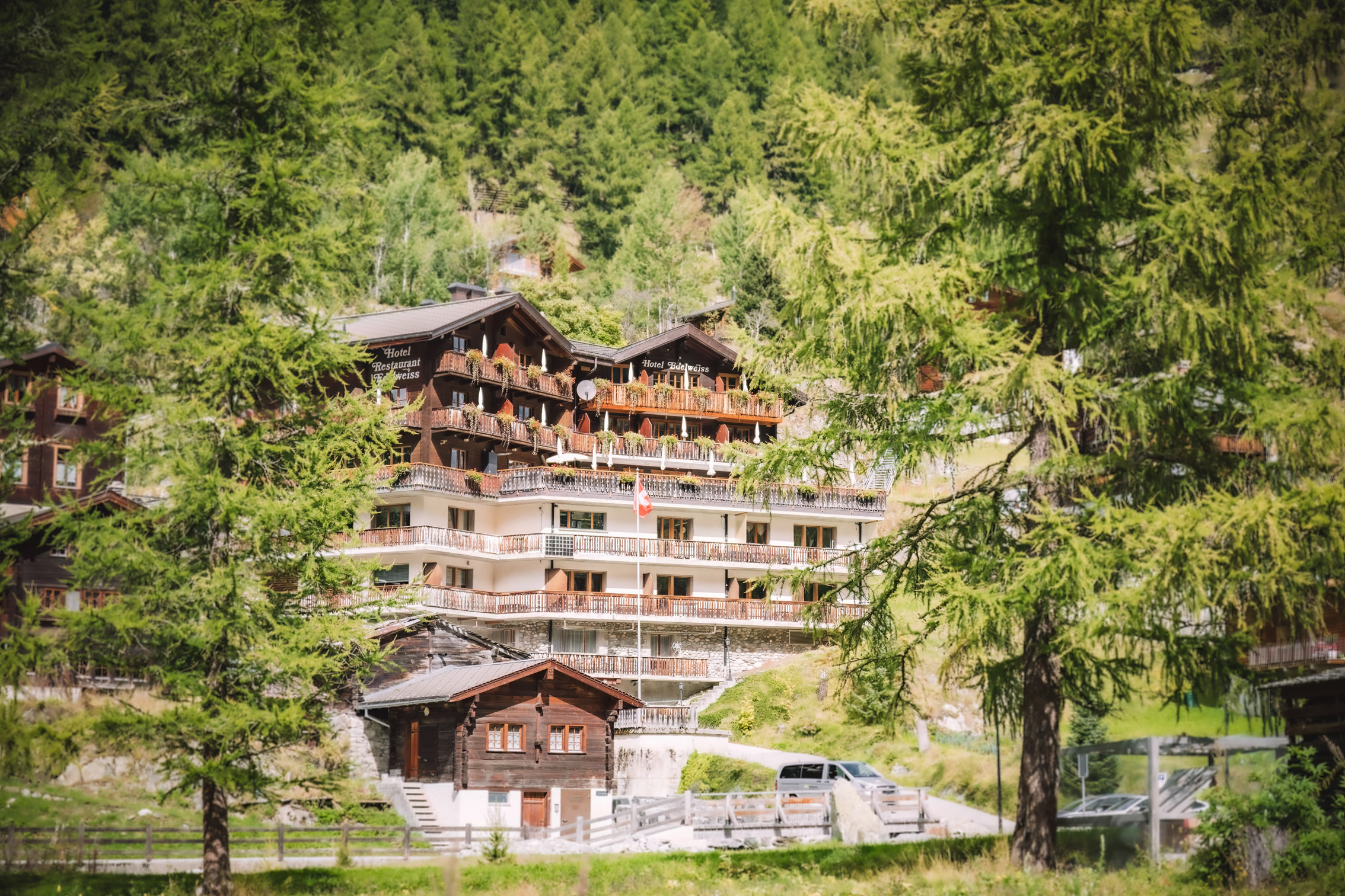 Hotel Edelweiss in Blatten | Hotel in Valais